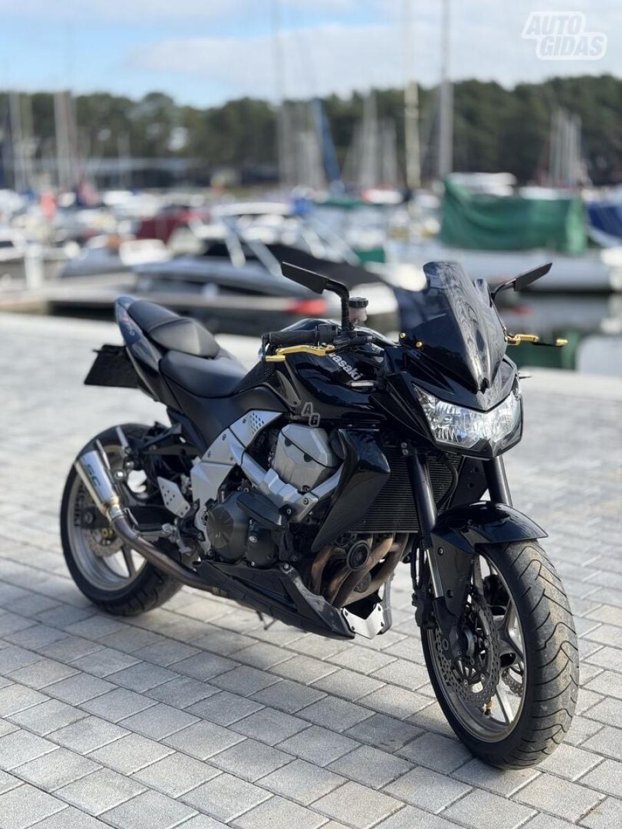 Black Kawasaki Z 2007 in Kaunas, with an engine capacity of 0.75 L and mileage of 62 thousand km for 3100 €, photo 1 on AUTOMOTO.COM.LV