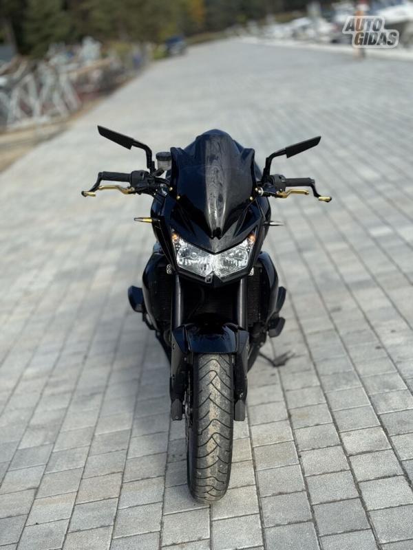Black Kawasaki Z 2007 in Kaunas, with an engine capacity of 0.75 L and mileage of 62 thousand km for 3100 €, photo 3 on AUTOMOTO.COM.LV