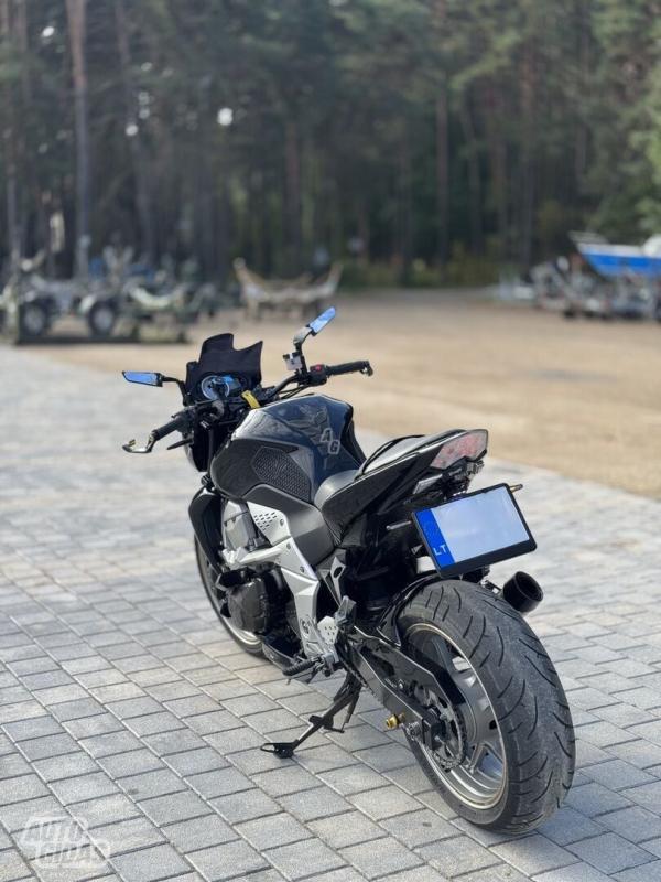 Black Kawasaki Z 2007 in Kaunas, with an engine capacity of 0.75 L and mileage of 62 thousand km for 3100 €, photo 7 on AUTOMOTO.COM.LV