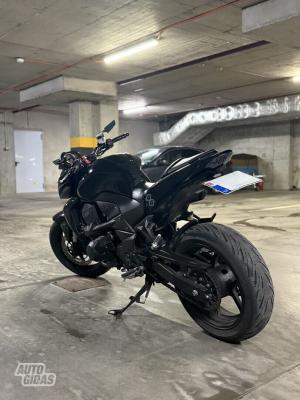 Black Kawasaki Z 2008 in Vilnius, with an engine capacity of 0.75 L and mileage of 34 thousand km for 3500 €, photo 4 on AUTOMOTO.COM.LV