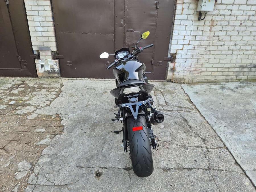 Melns Kawasaki Z 2008 Alīta, ar dzinēja tilpumu 0.75 L un nobraukumu 31 tūkst. km par 3870 €, foto 13 vietnē AUTOMOTO.COM.LV