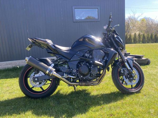 Black Kawasaki Z 2008 in Taurage, with an engine capacity of 0.75 L and mileage of 28 thousand km for 3600 €, photo 8 on AUTOMOTO.COM.LV