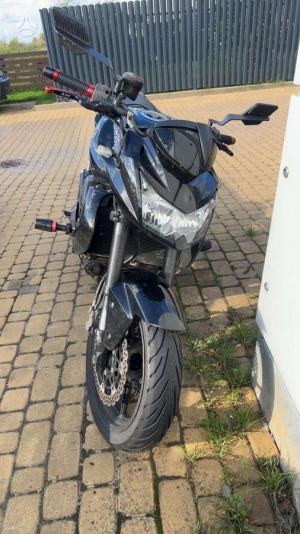 Черный Кавасаки Z 2008 в Каунас, объемом двигателя 0.75 л и пробегом 33 тыс. км за 1700 €, фото  на AUTOMOTO.COM.LV