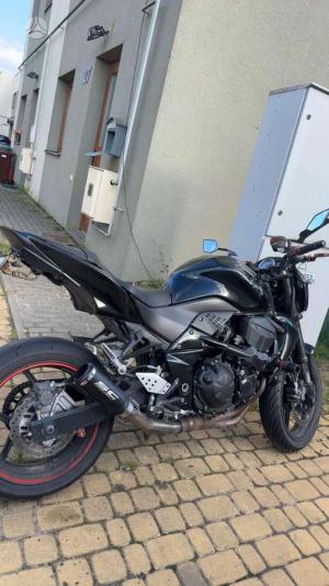 Черный Кавасаки Z 2008 в Каунас, объемом двигателя 0.75 л и пробегом 33 тыс. км за 1700 €, фото 3 на AUTOMOTO.COM.LV