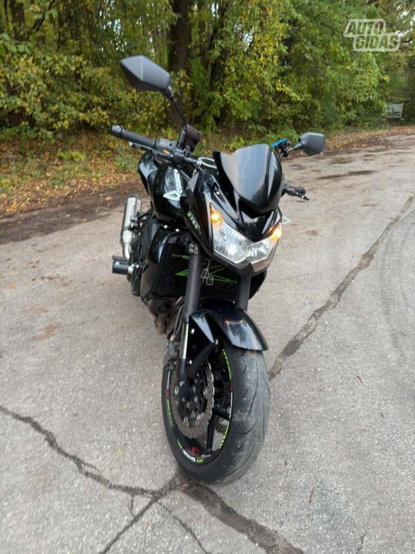 Melns Kawasaki Z 2008 Kauņa, ar dzinēja tilpumu 0.75 L un nobraukumu 52 tūkst. km par 3100 €, foto 3 vietnē AUTOMOTO.COM.LV