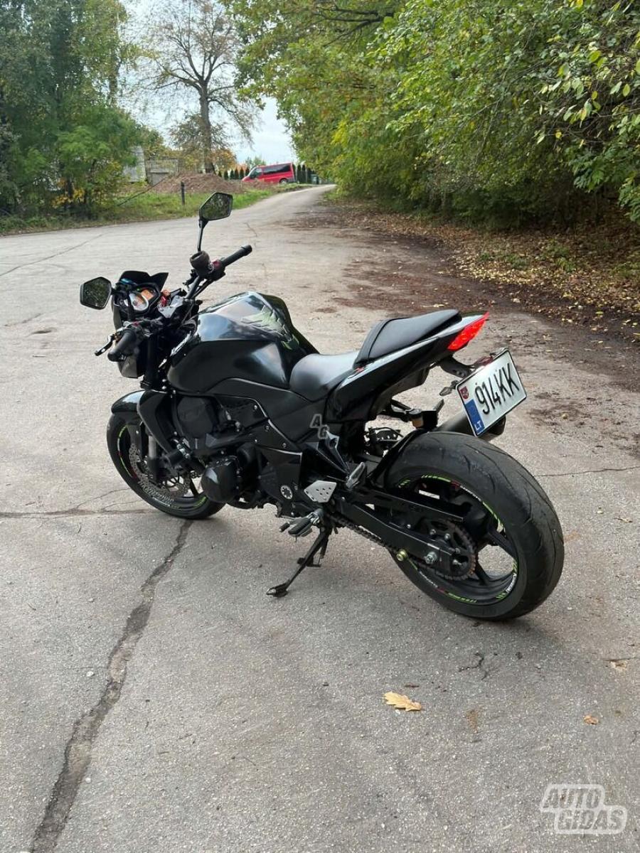 Black Kawasaki Z 2008 in Kaunas, with an engine capacity of 0.75 L and mileage of 52 thousand km for 3100 €, photo 4 on AUTOMOTO.COM.LV