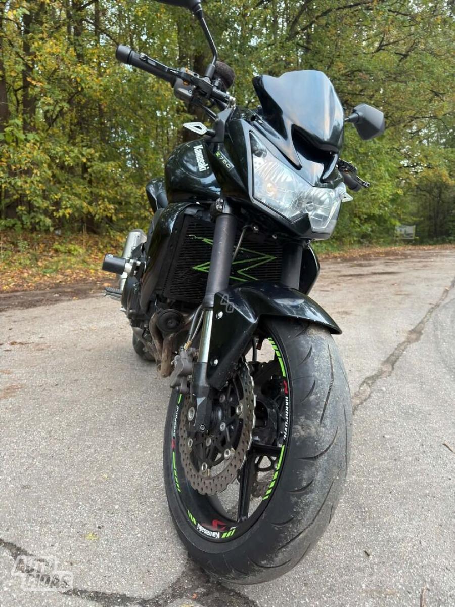 Black Kawasaki Z 2008 in Kaunas, with an engine capacity of 0.75 L and mileage of 52 thousand km for 3100 €, photo 13 on AUTOMOTO.COM.LV