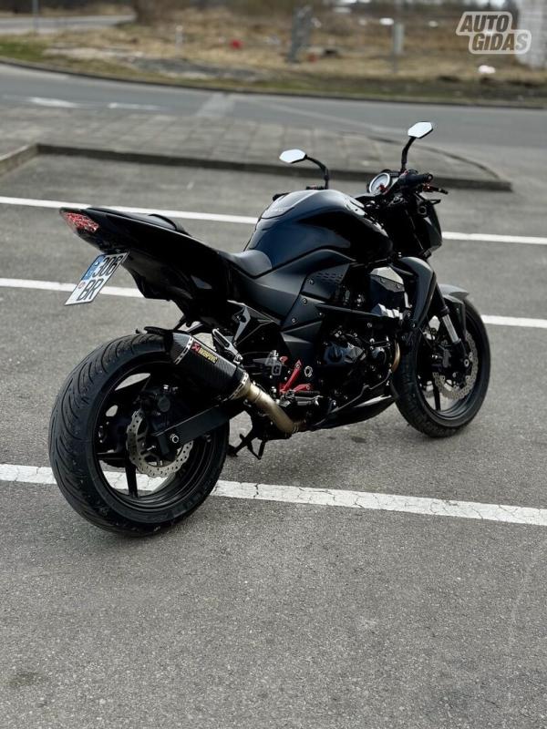 Black Kawasaki Z 2009 in Panevezys, with an engine capacity of 0.75 L and mileage of 35 thousand km for 3990 €, photo 2 on AUTOMOTO.COM.LV