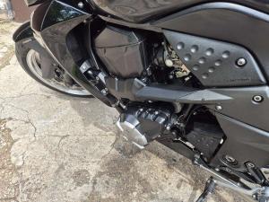 Черный Кавасаки Z 2009 в Алитус, объемом двигателя 1.00 л и пробегом 31 тыс. км за 4080 €, фото 11 на AUTOMOTO.COM.LV