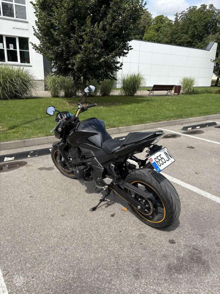 Melns Kawasaki Z 2009 Vilkaviškis, ar dzinēja tilpumu 0.75 L un nobraukumu 20 tūkst. km par 3900 €, foto 5 vietnē AUTOMOTO.COM.LV