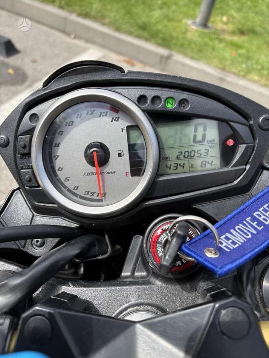 Melns Kawasaki Z 2009 Vilkaviškis, ar dzinēja tilpumu 0.75 L un nobraukumu 20 tūkst. km par 3900 €, foto 9 vietnē AUTOMOTO.COM.LV