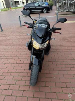 Black Kawasaki Z 2009 in Vilnius, with an engine capacity of 0.75 L and mileage of 28 thousand km for 3700 €, photo 9 on AUTOMOTO.COM.LV