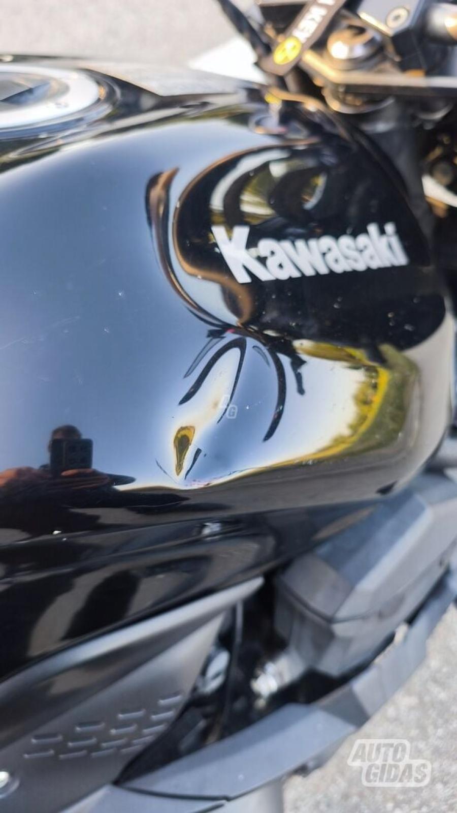 Black Kawasaki Z 2009 in Alytus, with an engine capacity of 0.75 L and mileage of 42 thousand km for 3100 €, photo 10 on AUTOMOTO.COM.LV