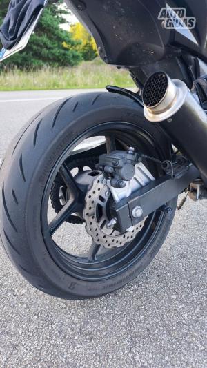 Black Kawasaki Z 2009 in Alytus, with an engine capacity of 0.75 L and mileage of 42 thousand km for 3100 €, photo 14 on AUTOMOTO.COM.LV