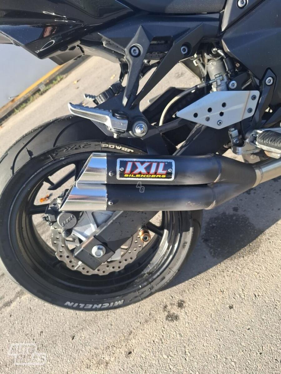 Black Kawasaki Z 2009 in Kaunas, with an engine capacity of 0.75 L and mileage of 38 thousand km for 3300 €, photo 3 on AUTOMOTO.COM.LV