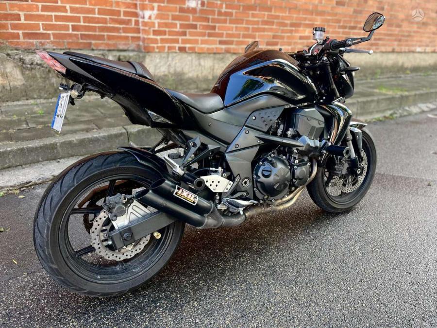 Black Kawasaki Z 2010 in Klaipeda, with an engine capacity of 0.75 L and mileage of 30 thousand km for 3500 €, photo 3 on AUTOMOTO.COM.LV