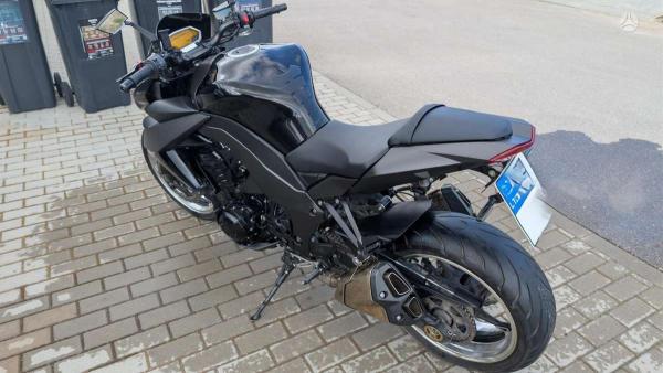 Melns Kawasaki Z 2010 Viļņa, ar dzinēja tilpumu 1.04 L un nobraukumu 21 tūkst. km par 5100 €, foto 8 vietnē AUTOMOTO.COM.LV
