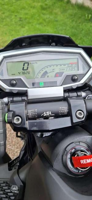 Black Kawasaki Z 2010 in Mazeikiai, with an engine capacity of 1.00 L and mileage of 48 thousand km for 4800 €, photo 8 on AUTOMOTO.COM.LV
