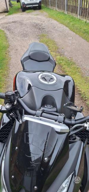 Black Kawasaki Z 2010 in Mazeikiai, with an engine capacity of 1.00 L and mileage of 48 thousand km for 4800 €, photo 10 on AUTOMOTO.COM.LV