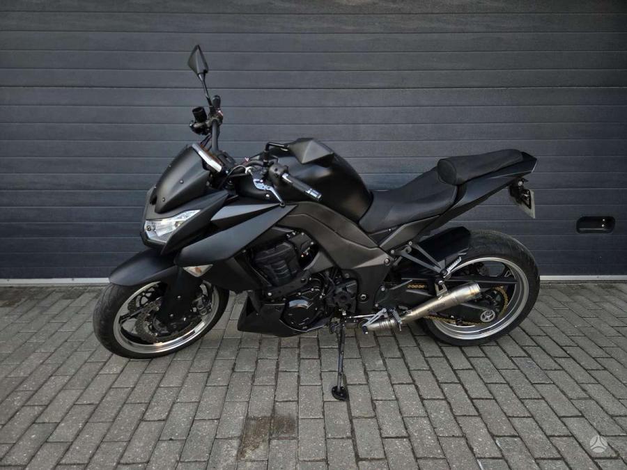 Melns Kawasaki Z 2011 Kauņa, ar dzinēja tilpumu 1.04 L un nobraukumu 28 tūkst. km par 4700 €, foto 3 vietnē AUTOMOTO.COM.LV