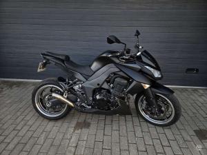 Melns Kawasaki Z 2011 Kauņa, ar dzinēja tilpumu 1.04 L un nobraukumu 28 tūkst. km par 4700 €, foto 4 vietnē AUTOMOTO.COM.LV