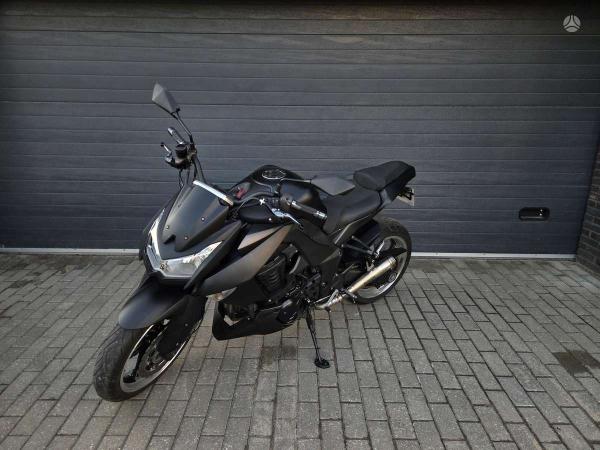 Black Kawasaki Z 2011 in Kaunas, with an engine capacity of 1.04 L and mileage of 28 thousand km for 4700 €, photo 4 on AUTOMOTO.COM.LV