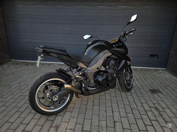 Black Kawasaki Z 2011 in Kaunas, with an engine capacity of 1.04 L and mileage of 28 thousand km for 4700 €, photo 6 on AUTOMOTO.COM.LV