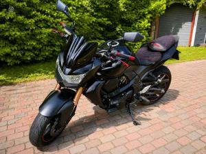 Black Kawasaki Z 2011 in Utena, with an engine capacity of 0.75 L and mileage of 39 thousand km for 3300 €, photo 5 on AUTOMOTO.COM.LV