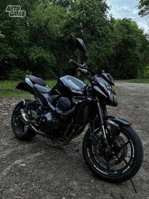 Черный Кавасаки Z 2011 в Вильнюс, объемом двигателя 0.75 л и пробегом 36 тыс. км за 3750 €, фото  на AUTOMOTO.COM.LV