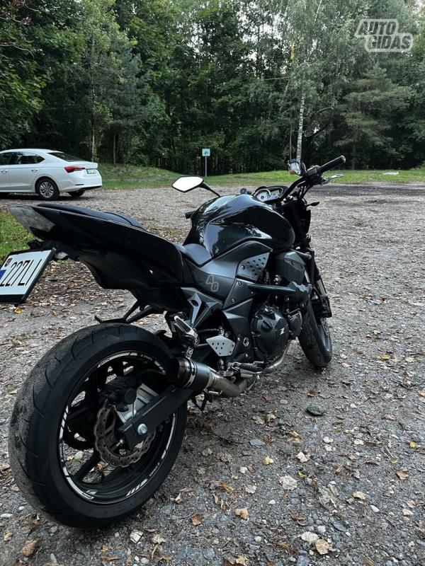 Melns Kawasaki Z 2011 Viļņa, ar dzinēja tilpumu 0.75 L un nobraukumu 36 tūkst. km par 3750 €, foto 5 vietnē AUTOMOTO.COM.LV