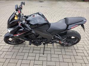 Black Kawasaki Z 2011 in Kaunas, with an engine capacity of 1.00 L and mileage of 50 thousand km for 4500 €, photo 3 on AUTOMOTO.COM.LV