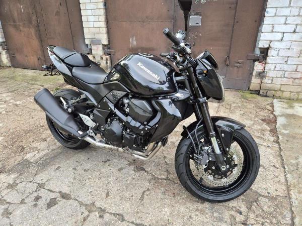 Black Kawasaki Z 2012 in Alytus, with an engine capacity of 0.75 L and mileage of 22 thousand km for 3680 €, photo 7 on AUTOMOTO.COM.LV