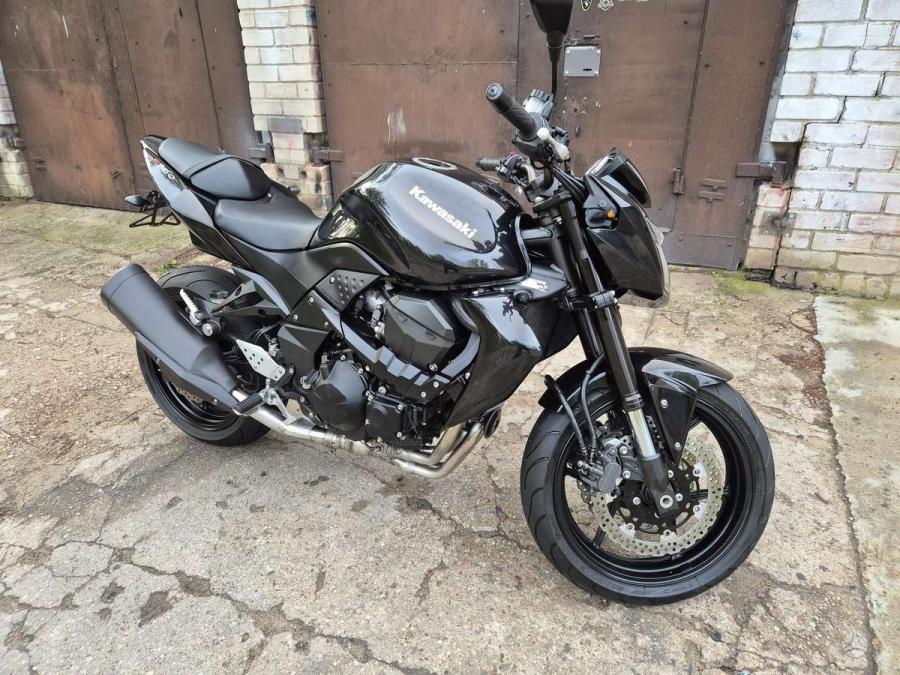 Melns Kawasaki Z 2012 Alīta, ar dzinēja tilpumu 0.75 L un nobraukumu 22 tūkst. km par 3680 €, foto 8 vietnē AUTOMOTO.COM.LV