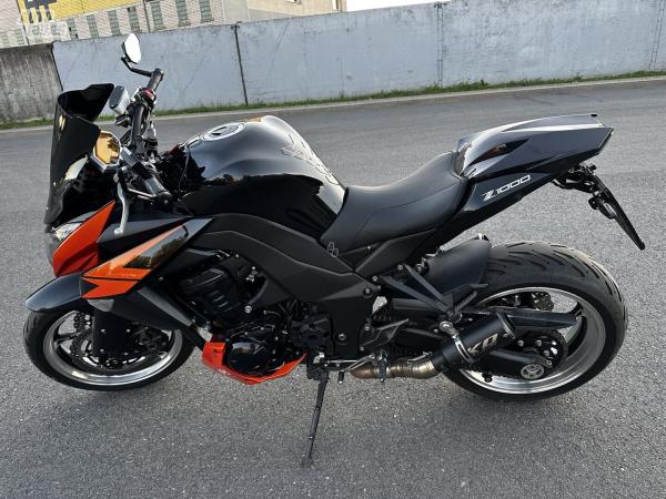 Black Kawasaki Z 2012 in Kaunas, with an engine capacity of 1.00 L and mileage of 36 thousand km for 5250 €, photo 2 on AUTOMOTO.COM.LV