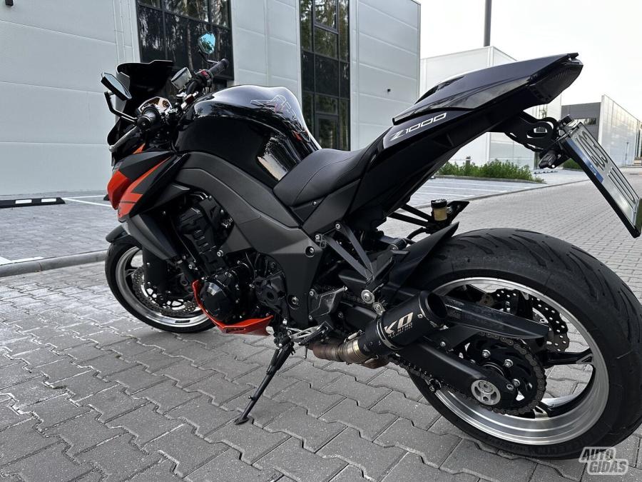 Black Kawasaki Z 2012 in Kaunas, with an engine capacity of 1.00 L and mileage of 36 thousand km for 5250 €, photo 6 on AUTOMOTO.COM.LV