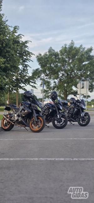 Melns Kawasaki Z 2012 Panevēža, ar dzinēja tilpumu 0.75 L un nobraukumu 33 tūkst. km par 3200 €, foto 5 vietnē AUTOMOTO.COM.LV