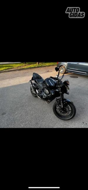Melns Kawasaki Z 2012 Panevēža, ar dzinēja tilpumu 0.75 L un nobraukumu 33 tūkst. km par 3200 €, foto 8 vietnē AUTOMOTO.COM.LV