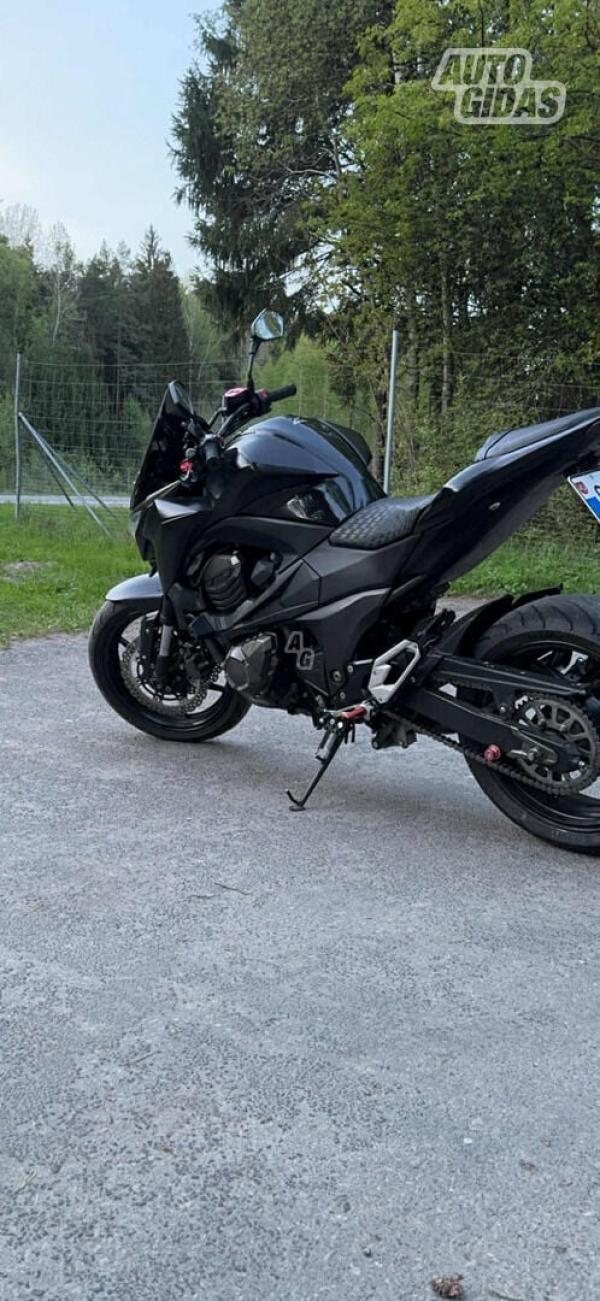 Melns Kawasaki Z 2013 Tauragė, ar dzinēja tilpumu 0.80 L un nobraukumu 31 tūkst. km par 4500 €, foto 4 vietnē AUTOMOTO.COM.LV
