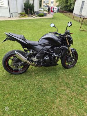 Black Kawasaki Z 2013 in Druskininkai, with an engine capacity of 0.75 L and mileage of 73 thousand km for 3500 €, photo 5 on AUTOMOTO.COM.LV