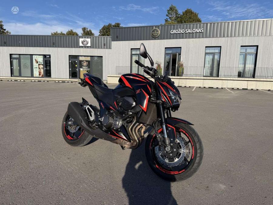 Melns Kawasaki Z 2013 Kauņa, ar dzinēja tilpumu 0.80 L un nobraukumu 20 tūkst. km par 4200 €, foto 3 vietnē AUTOMOTO.COM.LV