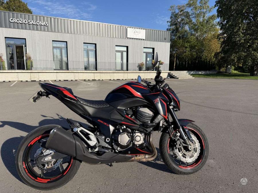 Melns Kawasaki Z 2013 Kauņa, ar dzinēja tilpumu 0.80 L un nobraukumu 20 tūkst. km par 4200 €, foto 4 vietnē AUTOMOTO.COM.LV