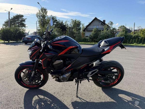 Black Kawasaki Z 2013 in Kaunas, with an engine capacity of 0.80 L and mileage of 20 thousand km for 4200 €, photo 8 on AUTOMOTO.COM.LV