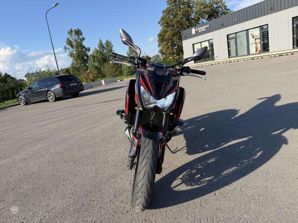 Black Kawasaki Z 2013 in Kaunas, with an engine capacity of 0.80 L and mileage of 20 thousand km for 4200 €, photo 11 on AUTOMOTO.COM.LV