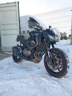 Melns Kawasaki Z 2014 Kauņa, ar dzinēja tilpumu 0.80 L un nobraukumu 60 tūkst. km par 3600 €, foto  vietnē AUTOMOTO.COM.LV