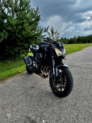 Melns Kawasaki Z 2014 Marijampole, ar dzinēja tilpumu 0.80 L un nobraukumu 28 tūkst. km par 4250 €, foto  vietnē AUTOMOTO.COM.LV