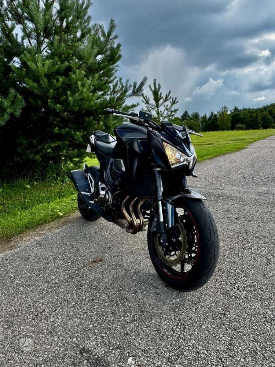 Melns Kawasaki Z 2014 Marijampole, ar dzinēja tilpumu 0.80 L un nobraukumu 28 tūkst. km par 4250 €, foto 1 vietnē AUTOMOTO.COM.LV