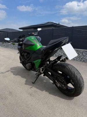 Black Kawasaki Z 2014 in Kaunas, with an engine capacity of 0.80 L and mileage of 27 thousand km for 4500 €, photo 4 on AUTOMOTO.COM.LV