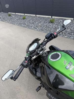 Black Kawasaki Z 2014 in Kaunas, with an engine capacity of 0.80 L and mileage of 27 thousand km for 4500 €, photo 8 on AUTOMOTO.COM.LV