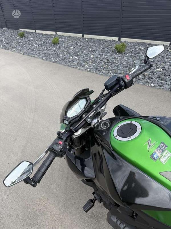 Black Kawasaki Z 2014 in Kaunas, with an engine capacity of 0.80 L and mileage of 27 thousand km for 4500 €, photo 7 on AUTOMOTO.COM.LV