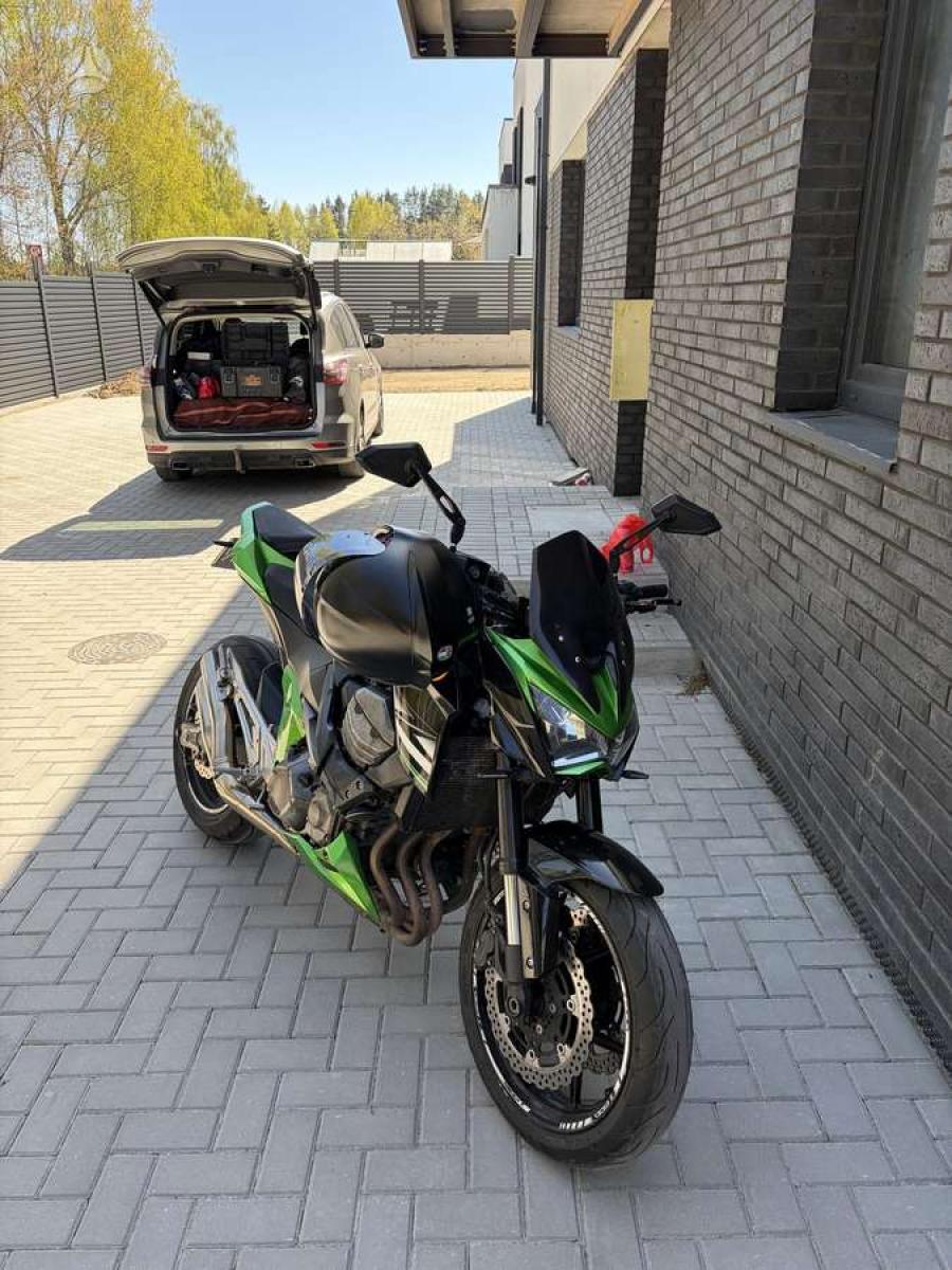 Melns Kawasaki Z 2014 Viļņa, ar dzinēja tilpumu 0.81 L un nobraukumu 42 tūkst. km par 4450 €, foto 1 vietnē AUTOMOTO.COM.LV